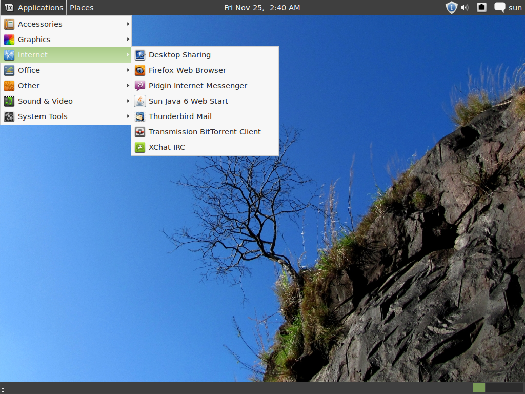 Linux Mint 12 review | LinuxBSDos.com